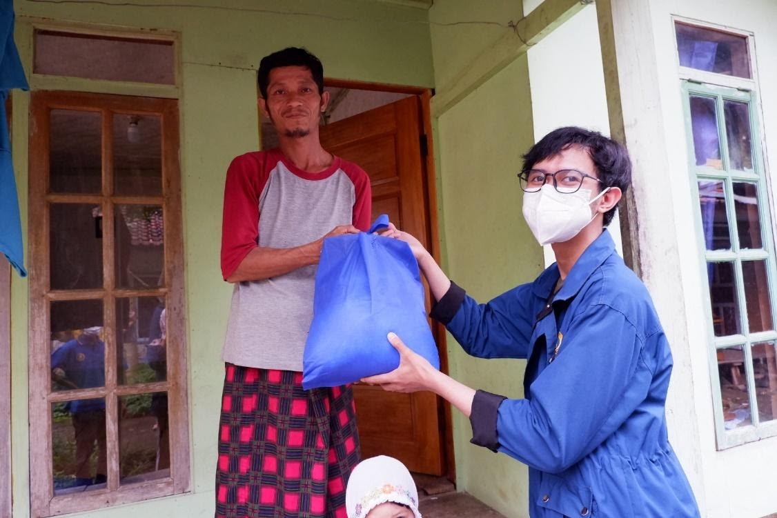 Himafi Berbagi 2.0: Himafi Goes To Cihurip – Fisika ITB